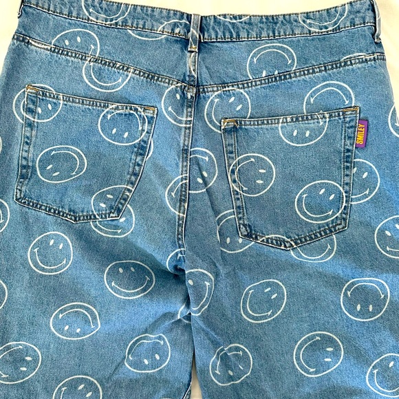 H&M | Jeans | Smiley Jeans By Hm High Rise Size Xl That Fits Between ...